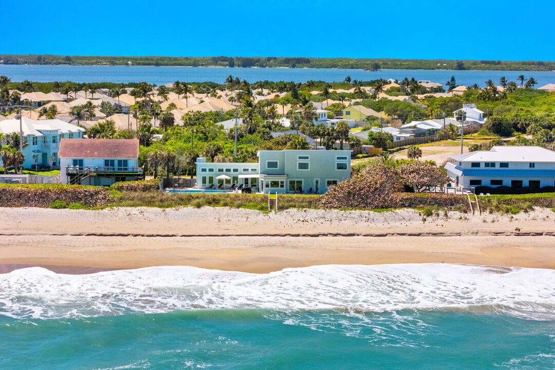 Space Coast Corporate Housing Rental vs a Hotel Stay - Happy Palm Stays